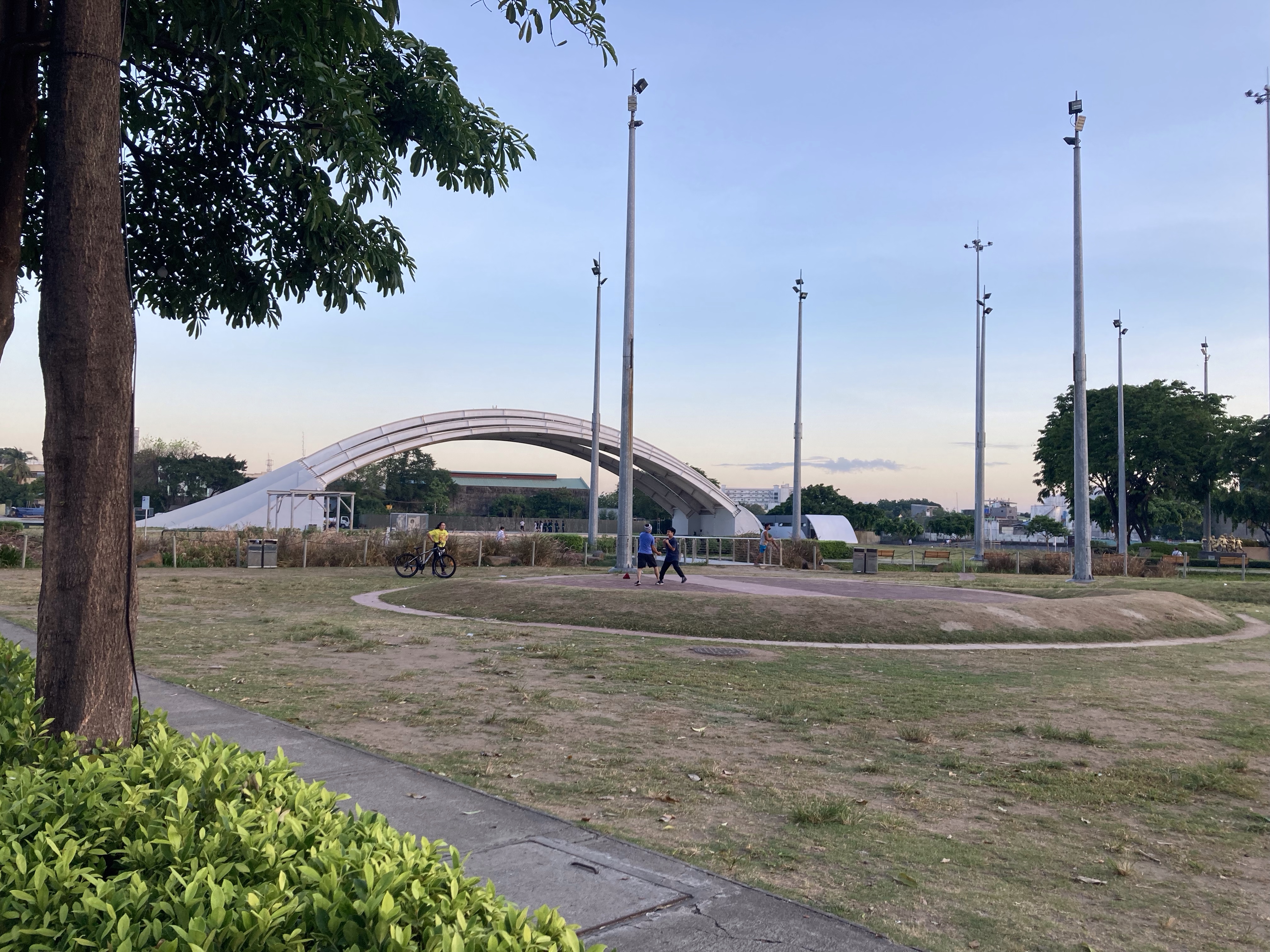 Visit: Circuit Makati Event Grounds – Zoomer PH